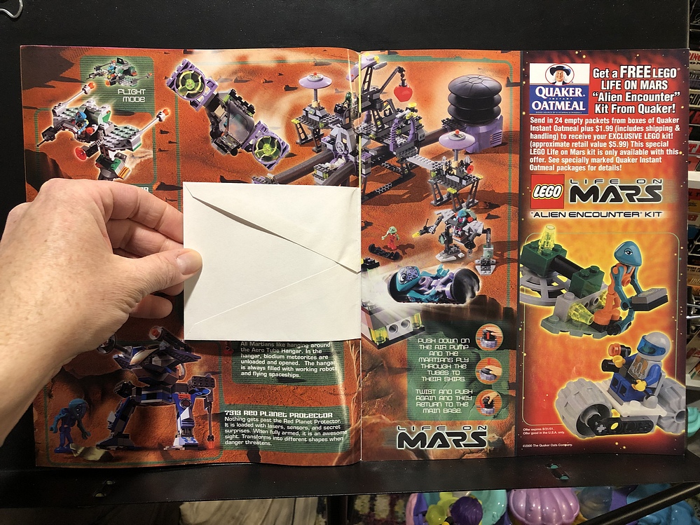 LEGO Mania Magazine - January - February, 2001 - Parry Game Preserve