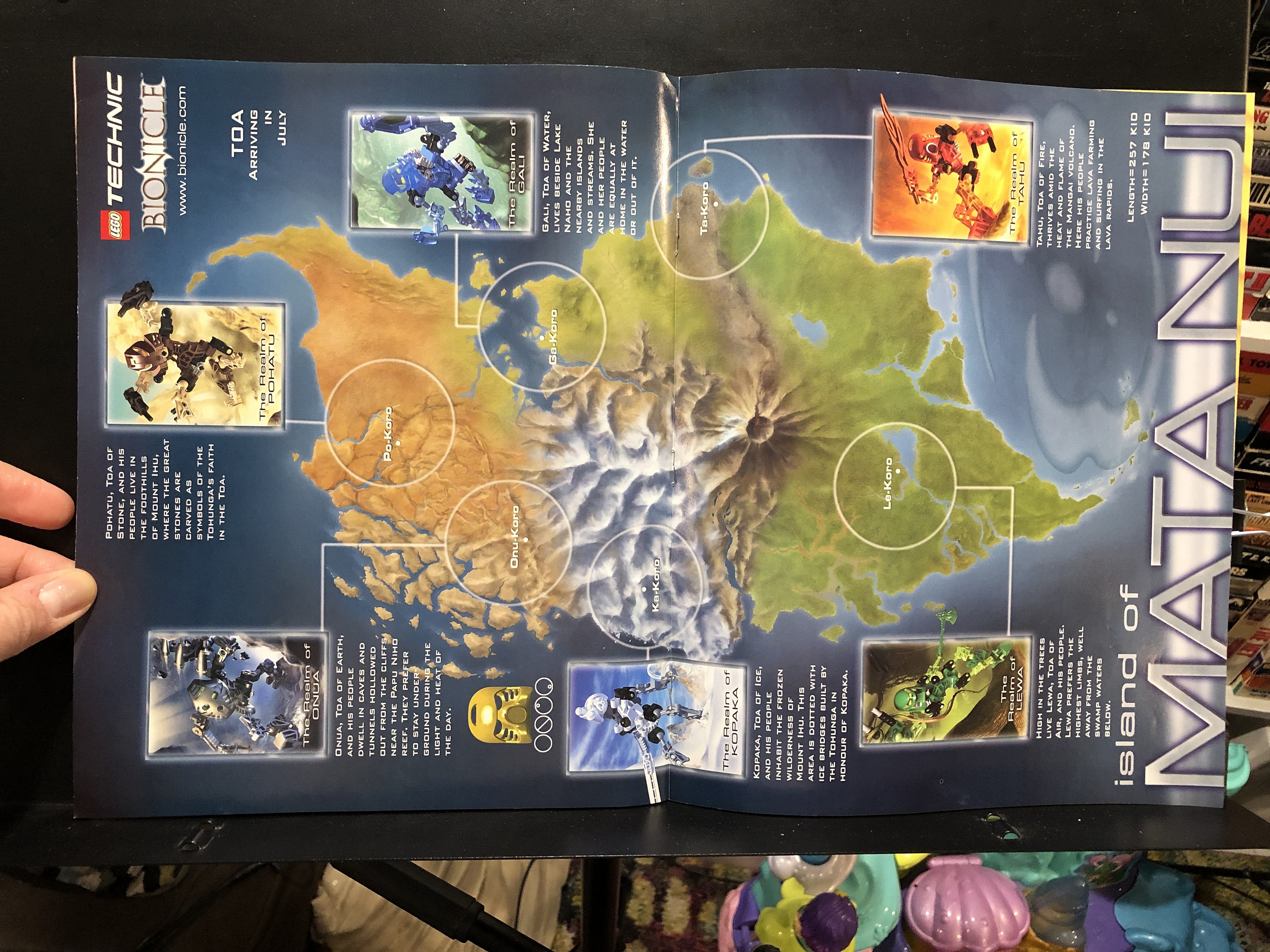 LEGO Mania Magazine - May - June, 2001 - Parry Game Preserve