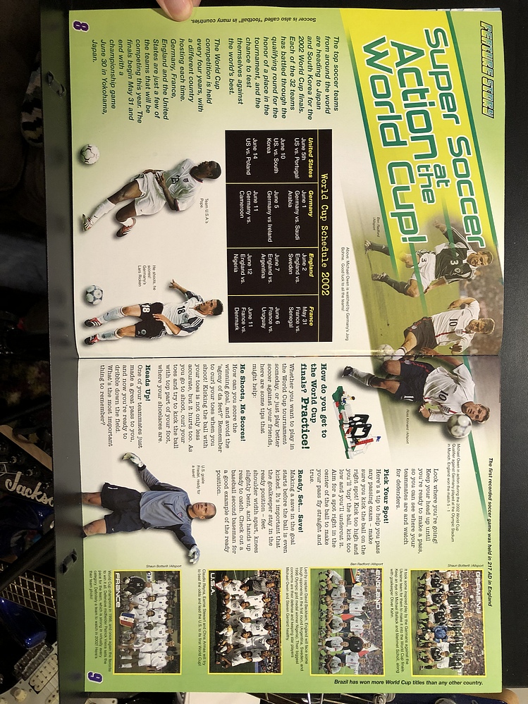 LEGO Mania Magazine - March - April, 2002 - Parry Game Preserve