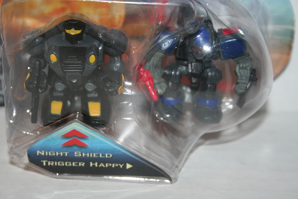 ToyQuest - Androidz: Night Shield & Trigger Happy - Parry Game Preserve