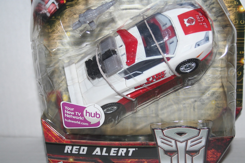Transformers More Than Meets The Eye (2010) - Red Alert Deluxe Class ...